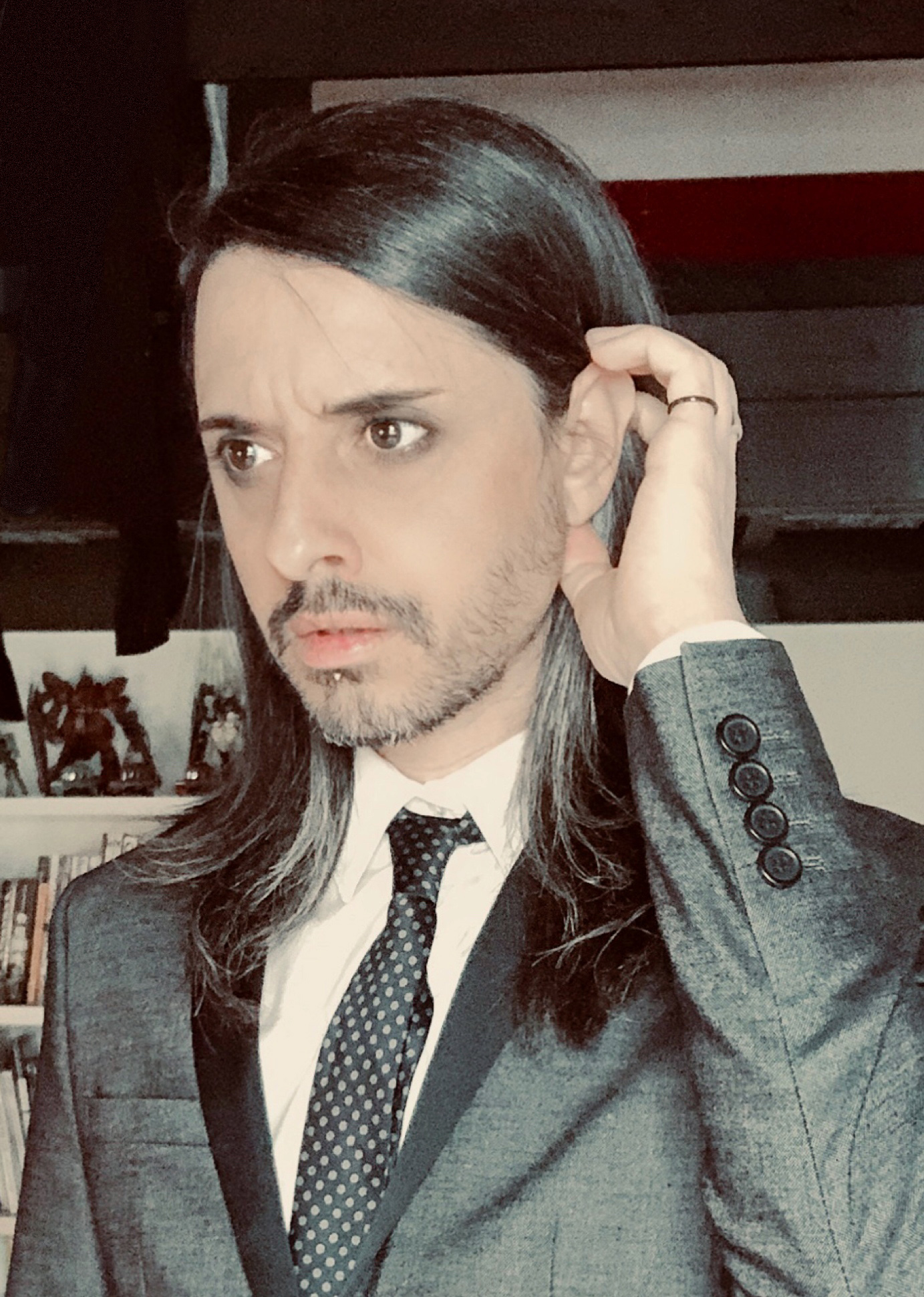 David Shenton's Instagram, Twitter & Facebook on IDCrawl